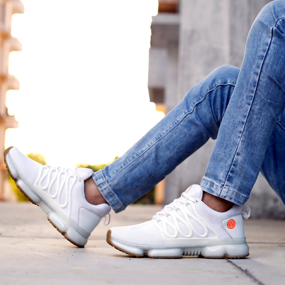 Bacca Bucci Bolt | Tough Surface Trail Shoes for Men